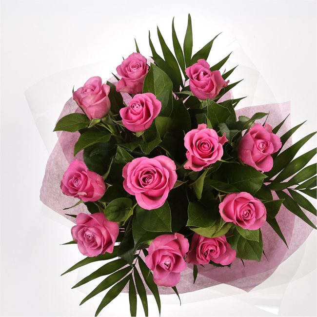 12 Beautiful Pink Roses Bouquet – Happy Days Factory